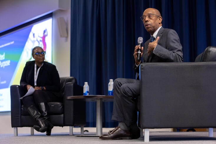 UC President Michael Drake visits UC Riverside | Inside UCR | UC Riverside UC President Michael Drake visits UC Riverside | Inside UCR | UC Riverside